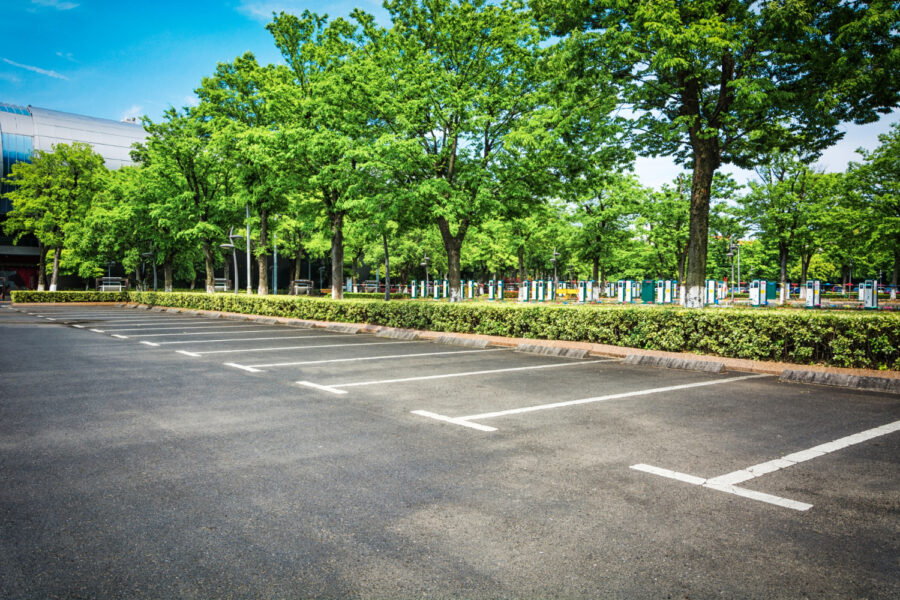 Concrete vs. Asphalt Parking Lot: Which is the Better Pavement Material?