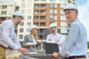 Construction Manager vs. General Contractor: Top 10 Differences
