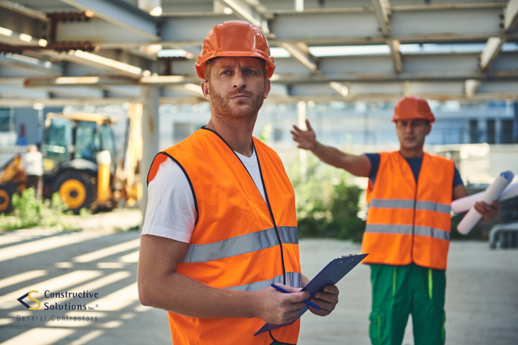 How a Construction Project Manager Leads a Team Toward Success